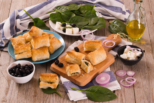 Puffs Bilder – Durchsuchen 210,099 Archivfotos, Vektorgrafiken und ...