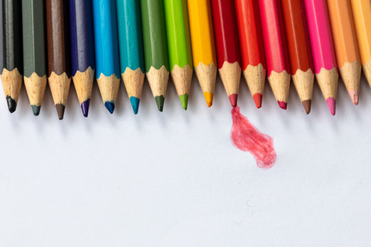 Anspitzen Bilder – Durchsuchen 543 Archivfotos, Vektorgrafiken und ...