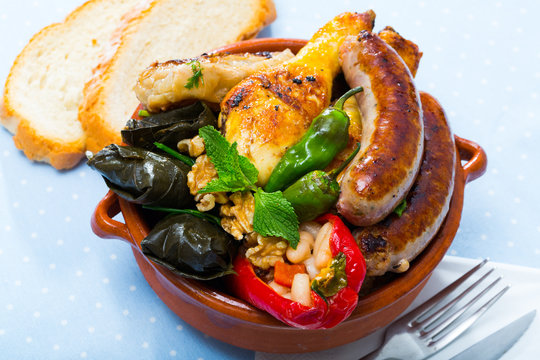 Karnache bilder – Bläddra bland 36 stockfoton, vektorer och videor ...