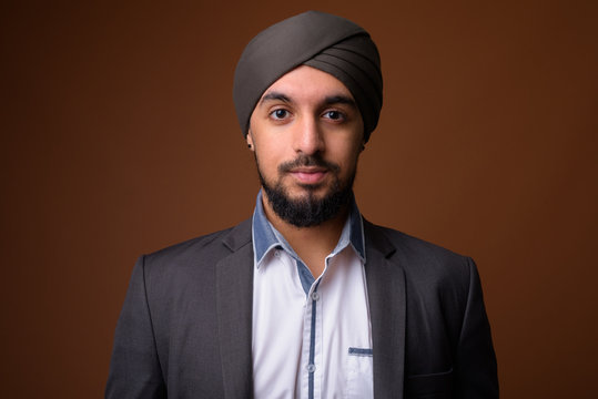 รูปภาพTurban – เลือกดูภาพถ่ายสต็อก เวกเตอร์ และวิดีโอ61,590 | Adobe Stock