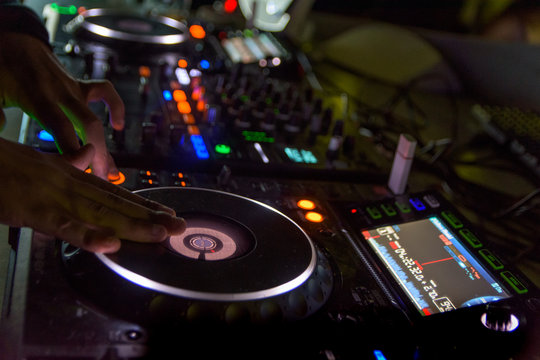 รูปภาพMezclas – เลือกดูภาพถ่ายสต็อก เวกเตอร์ และวิดีโอ207 | Adobe Stock