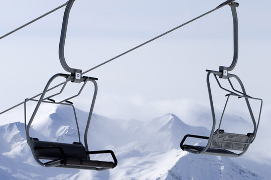 Chairlift Images – Parcourir 48,477 le catalogue de photos, vecteurs et ...