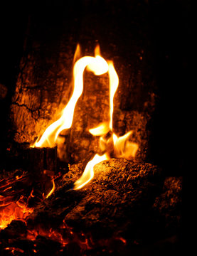 รูปภาพPyromanie – เลือกดูภาพถ่ายสต็อก เวกเตอร์ และวิดีโอ121 | Adobe Stock