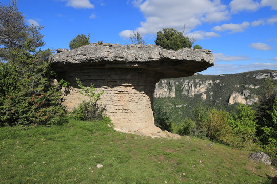 Tabulaire Images – Browse 29 Stock Photos, Vectors, and Video | Adobe Stock