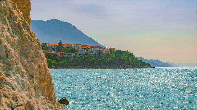 「Dalmacja」の写真素材 | 1,112件の無料イラスト画像 | Adobe Stock