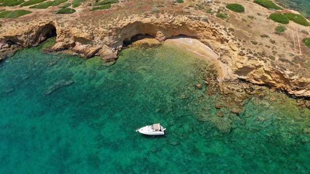 รูปภาพLimanakia – เลือกดูภาพถ่ายสต็อก เวกเตอร์ และวิดีโอ205 | Adobe Stock