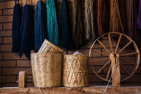 Hilares Images – Browse 3 Stock Photos, Vectors, and Video | Adobe Stock