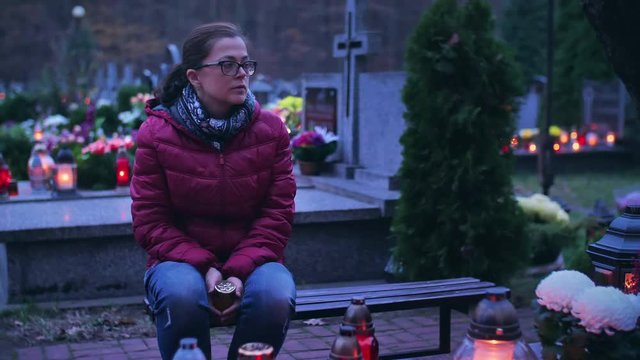 Mouring Bilder – Durchsuchen 116 Archivfotos, Vektorgrafiken und Videos ...