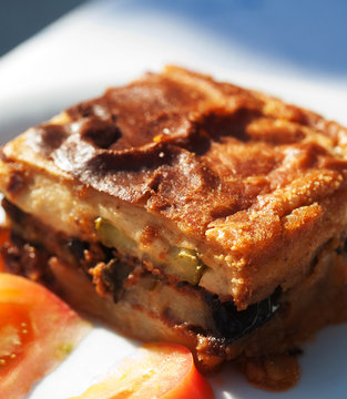 รูปภาพMousakas – เลือกดูภาพถ่ายสต็อก เวกเตอร์ และวิดีโอ3,864 | Adobe Stock