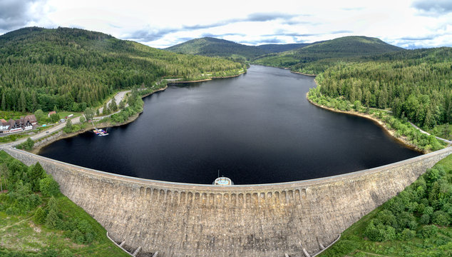 「Talsperre」の写真素材 | 10,483件の無料イラスト画像 | Adobe Stock