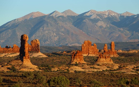 รูปภาพUtha – เลือกดูภาพถ่ายสต็อก เวกเตอร์ และวิดีโอ803 | Adobe Stock