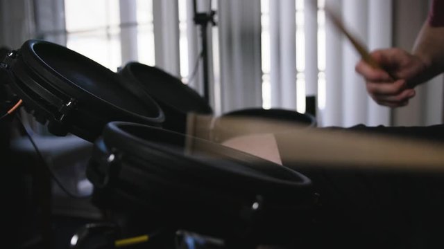 Obrázky Drumroll – procházejte fotografie, vektory a videa 106,322 ...