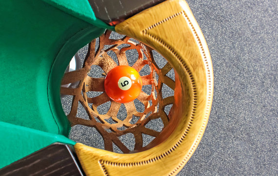 Balk-Line-Bilder: Stock-Fotos & -Videos. | Adobe Stock