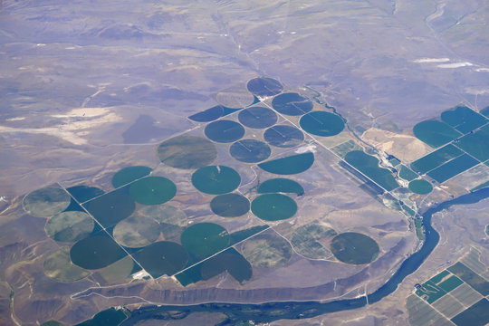 "Circular Fields" Images – Browse 24 Stock Photos, Vectors, and Video ...