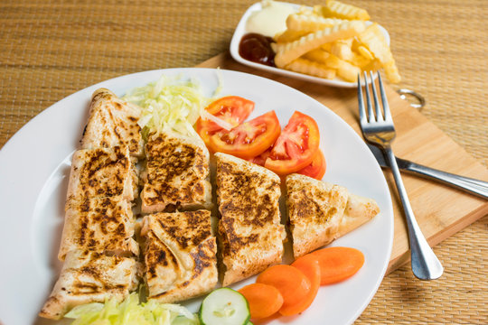 Murtabak Images – Browse 1,558 Stock Photos, Vectors, and Video | Adobe ...