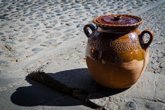 Vasija De Barro Images Browse 137 Stock Photos Vectors And Video