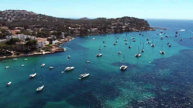 Imagens de Ponsa – Explore Fotografias do Stock, Vetores e Vídeos de ...