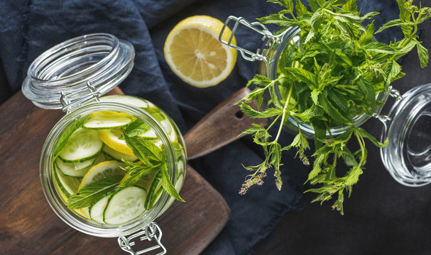 "Detox Water" Bilder – Durchsuchen 1,865 Archivfotos, Vektorgrafiken ...
