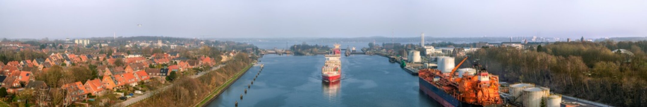 Obrázky Nord-Ostsee-Kanal – procházejte fotografie, vektory a videa 2,872 | Adobe Stock