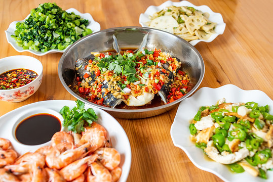 "Hunan Cuisine" Gambar – Telusuri 4 Foto, Vektor, dan Video Stok ...