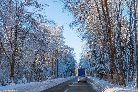 Auffahren Bilder – Durchsuchen 137 Archivfotos, Vektorgrafiken und ...