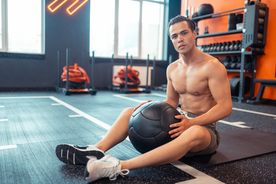 "Well Built" Bilder – Durchsuchen 2,910 Archivfotos, Vektorgrafiken und ...