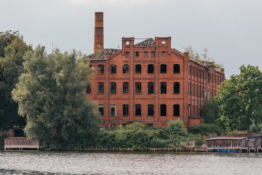 Lederfabrik Images – Browse 39 Stock Photos, Vectors, and Video | Adobe ...