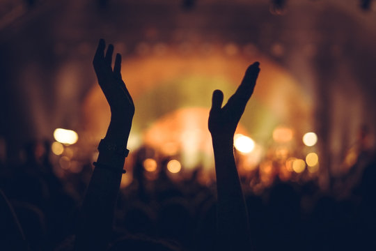 Applaus bilder – Bläddra bland 1,702 stockfoton, vektorer och videor ...