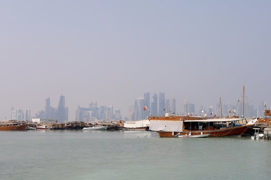 "Doha Corniche" Images – Browse 329 Stock Photos, Vectors, and Video ...