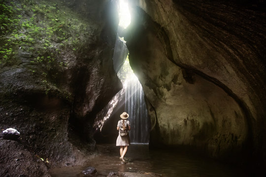 Waterfal Images – Browse 1,444,715 Stock Photos, Vectors, and Video ...