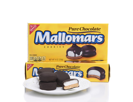 Mallomars Images – Browse 2,537 Stock Photos, Vectors, and Video ...