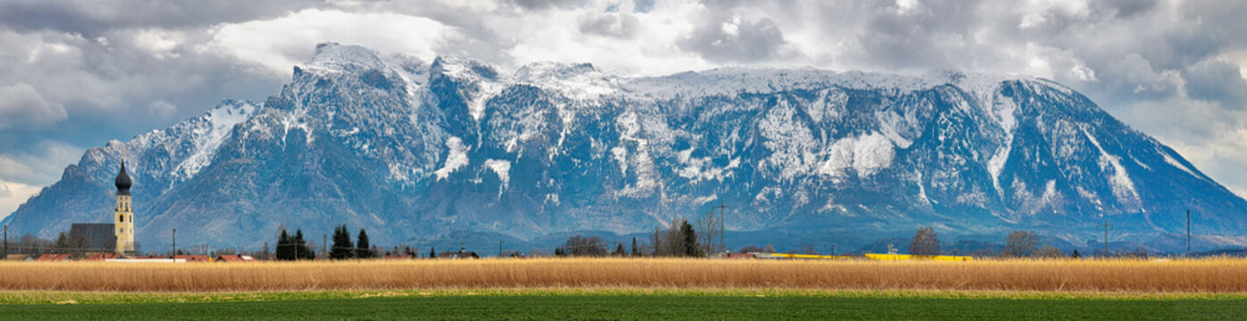 「Ainring」の写真素材 | 109件の無料イラスト画像 | Adobe Stock