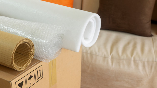 Bubble Wrap House Images – Browse 2,142 Stock Photos, Vectors, and ...