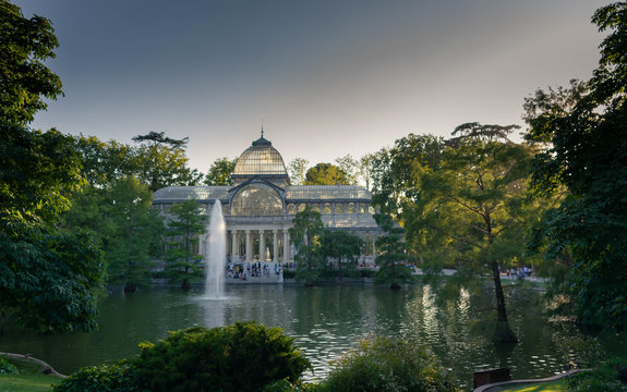 รูปภาพEmblematico – เลือกดูภาพถ่ายสต็อก เวกเตอร์ และวิดีโอ273 | Adobe Stock