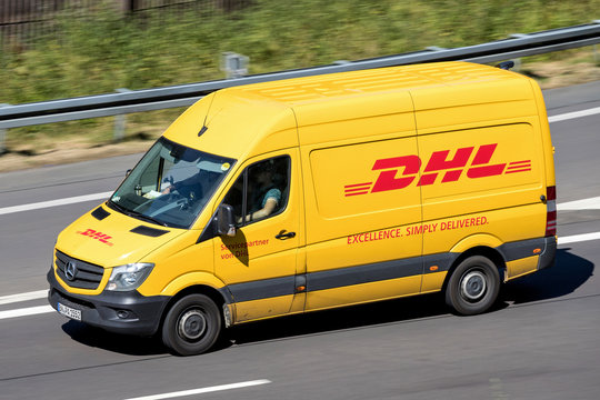 Dhl Bilder – Durchsuchen 2,286 Archivfotos, Vektorgrafiken und Videos ...