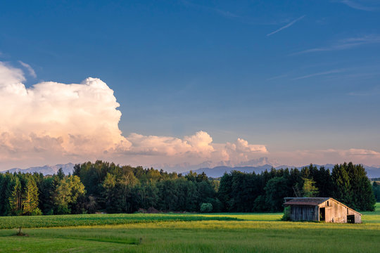 Cumulon Bilder – Durchsuchen 92 Archivfotos, Vektorgrafiken und Videos ...