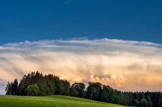 Cumulon Bilder – Durchsuchen 92 Archivfotos, Vektorgrafiken und Videos ...