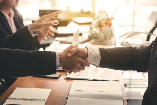 Negotiation Images – Browse 3,282,845 Stock Photos, Vectors, and Video ...