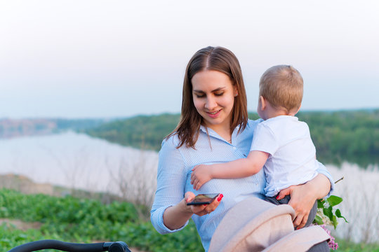 46 BEST Mompreneur IMAGES, STOCK PHOTOS & VECTORS | Adobe Stock