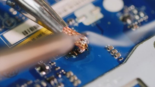 Elecronics bilder – Bläddra bland 171 stockfoton, vektorer och videor ...