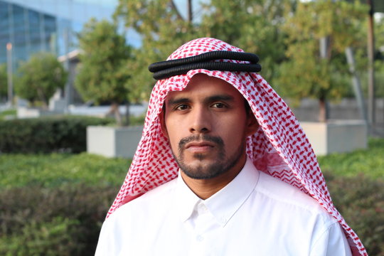 รูปภาพGutra – เลือกดูภาพถ่ายสต็อก เวกเตอร์ และวิดีโอ15,907 | Adobe Stock