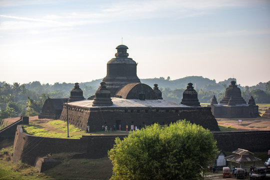 รูปภาพRakhine – เลือกดูภาพถ่ายสต็อก เวกเตอร์ และวิดีโอ743 | Adobe Stock