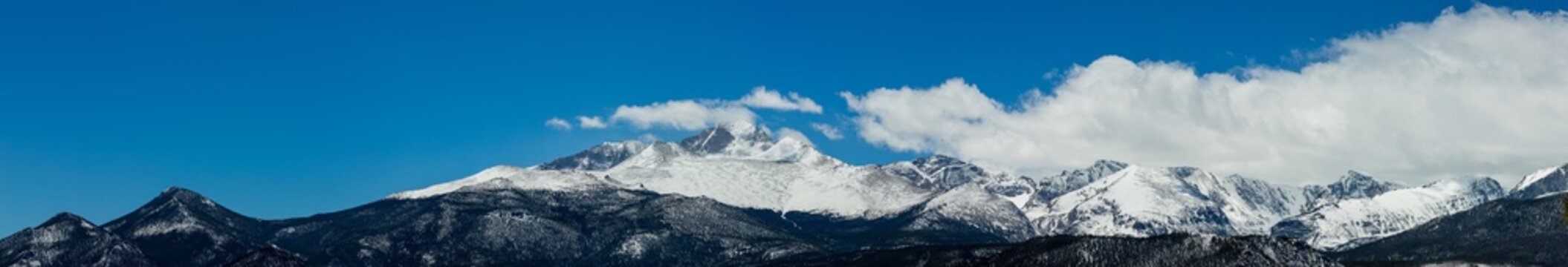 Wide Angle Mountain Images – Browse 35,596 Stock Photos, Vectors, and ...