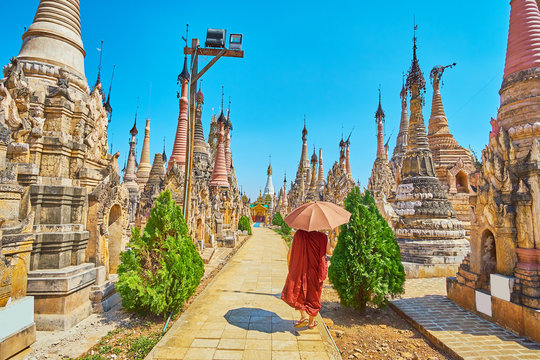 Pilgerstab Bilder – Durchsuchen 245 Archivfotos, Vektorgrafiken und ...