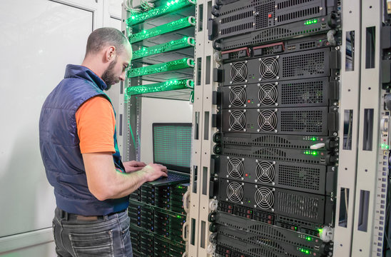 "System Administrator" Images – Browse 116,773 Stock Photos, Vectors ...