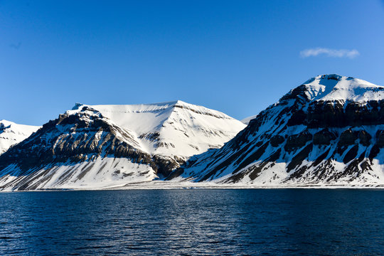 Spitzberg Images – Browse 2,743 Stock Photos, Vectors, and Video ...