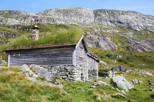 "Turf House" Images – Browse 872 Stock Photos, Vectors, and Video ...