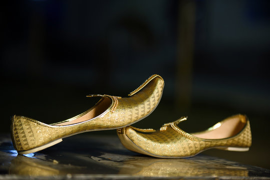 รูปภาพJutti – เลือกดูภาพถ่ายสต็อก เวกเตอร์ และวิดีโอ432 | Adobe Stock