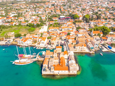 Braavos Images – Browse 49 Stock Photos, Vectors, and Video | Adobe Stock