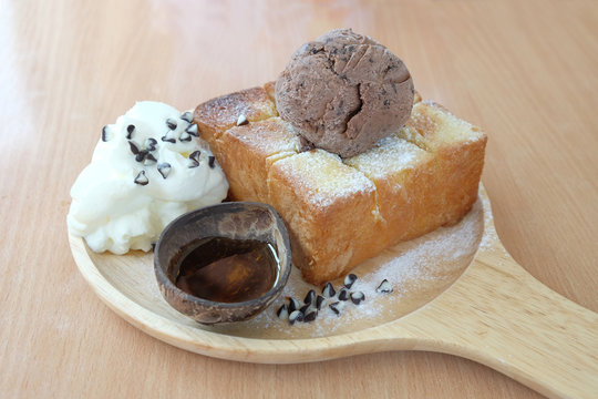 Panitan Fotos, Bilder, Stockmedien | Adobe Stock